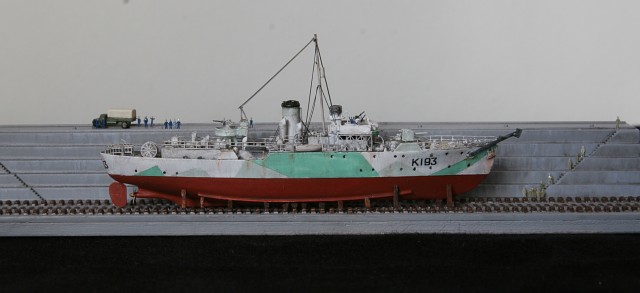 HMS Buttercup im Trockendock 1/700 von Stefan Labich